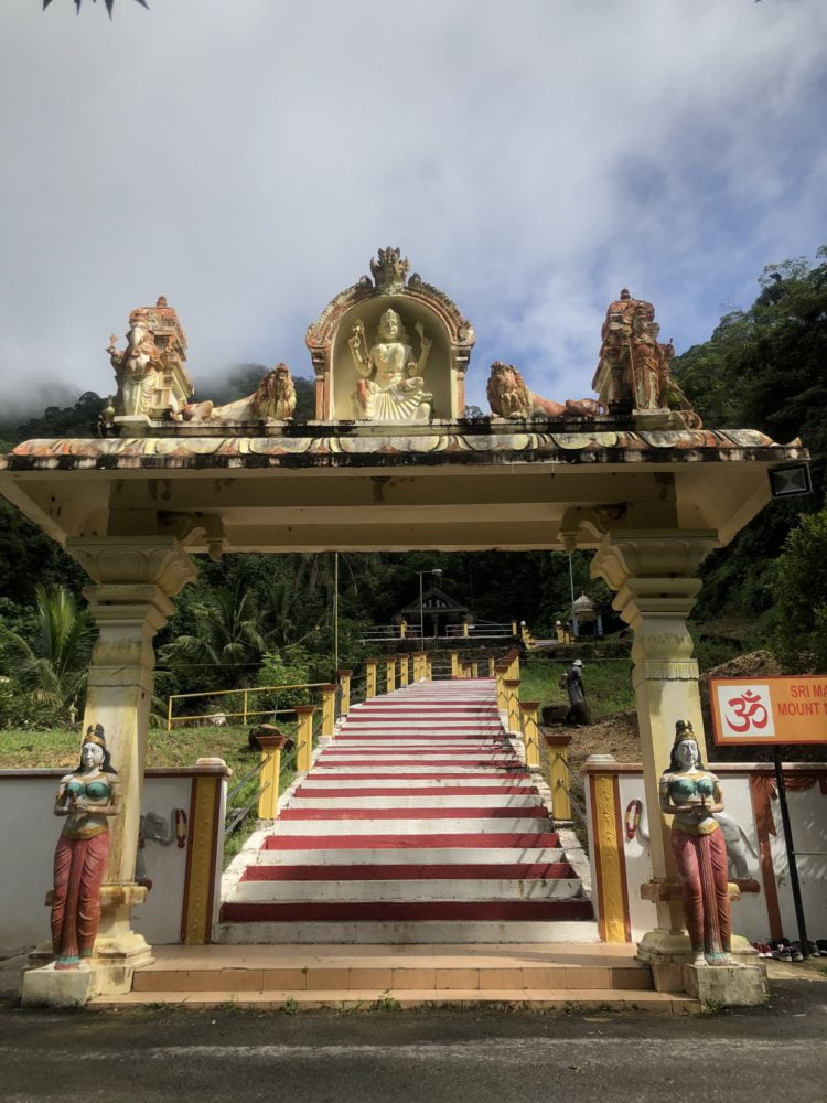 Gunung Matang, Lokasi Terbaru Untuk Hiking Santai Sambil Lihat Kuil Ala ...