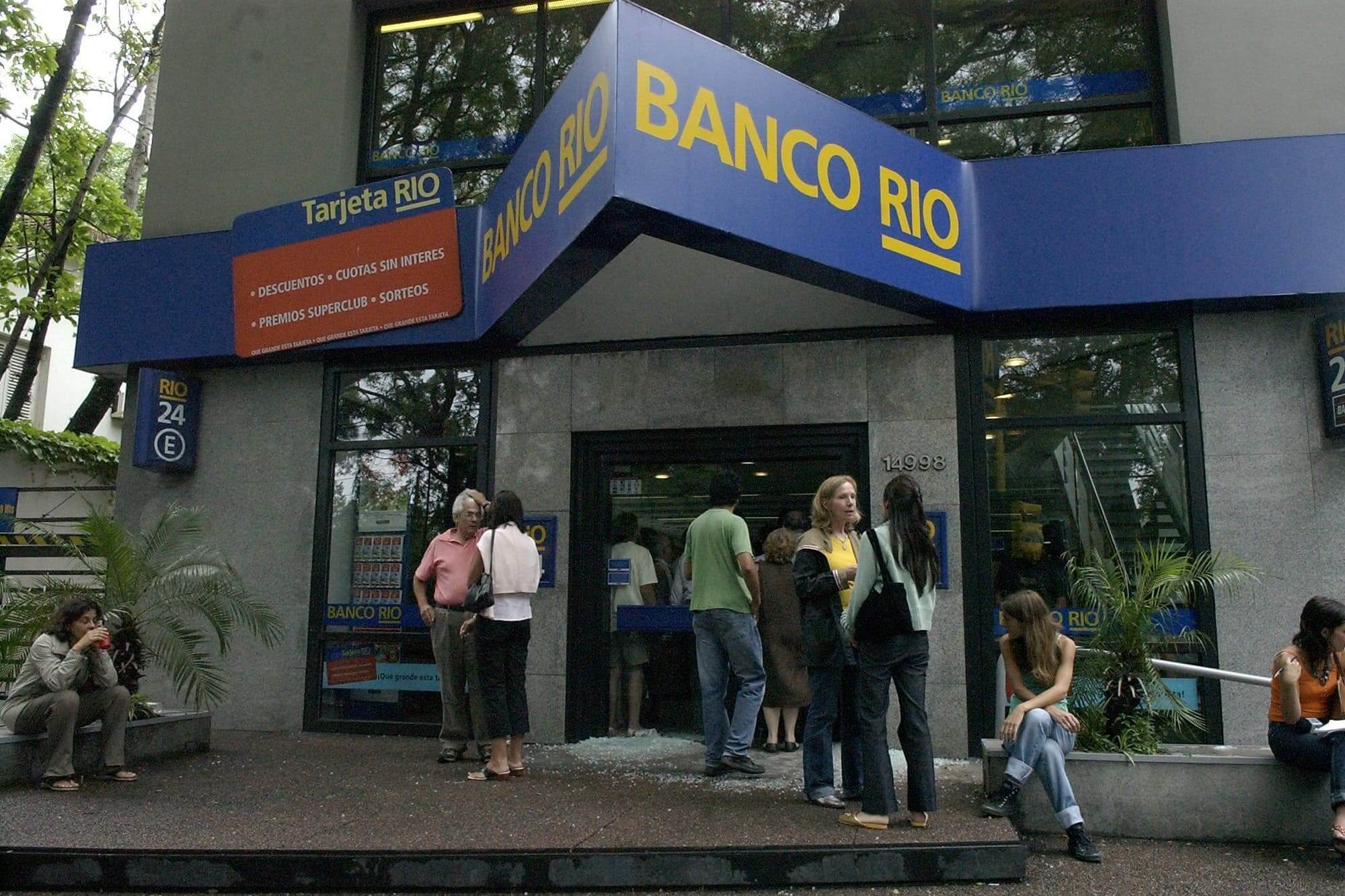 Rompakan Bank Ini Hampir Sempurna, Ini Kisah 'Bank Heist Of The Century,'