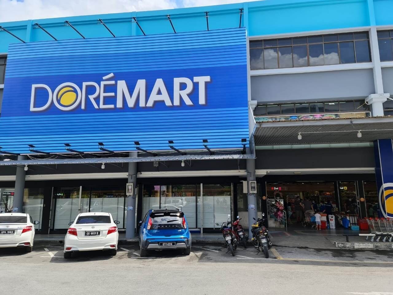 Doremart Supermarket Yang Tular Di Bandar Sarikei Kini Sudah Buka ...