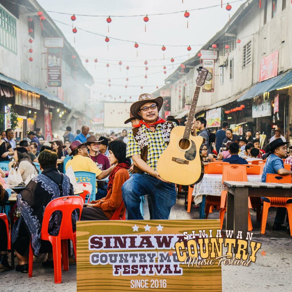 Masuk Adalah Percuma, Siniawan Country Music Festival 2022 Kini Sedang ...