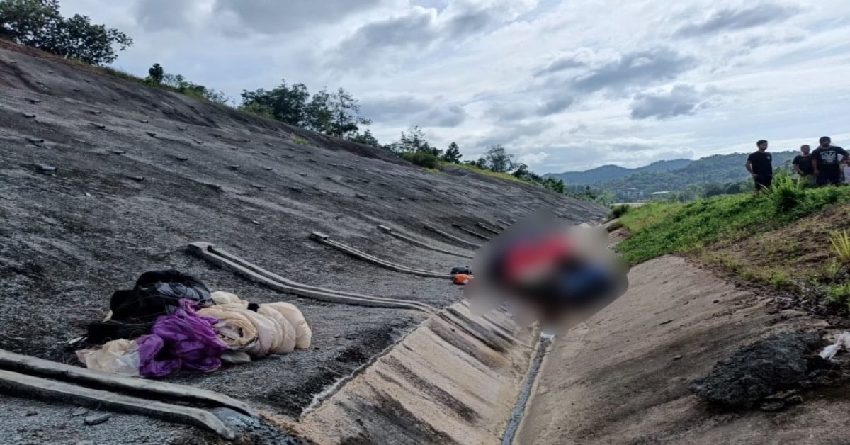 Angin Kuat Tiba-Tiba, Peluncur Udara Maut Terhempas Selepas Mendarat Di ...