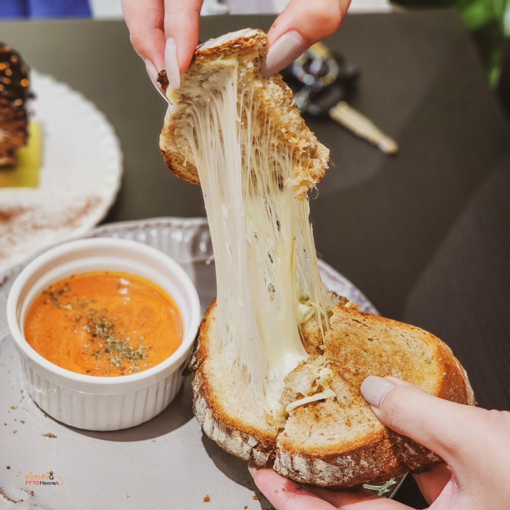 Beanz Cafe Emporium, Kafe Instaworthy Dengan Aneka Menu Dessert Dan ...