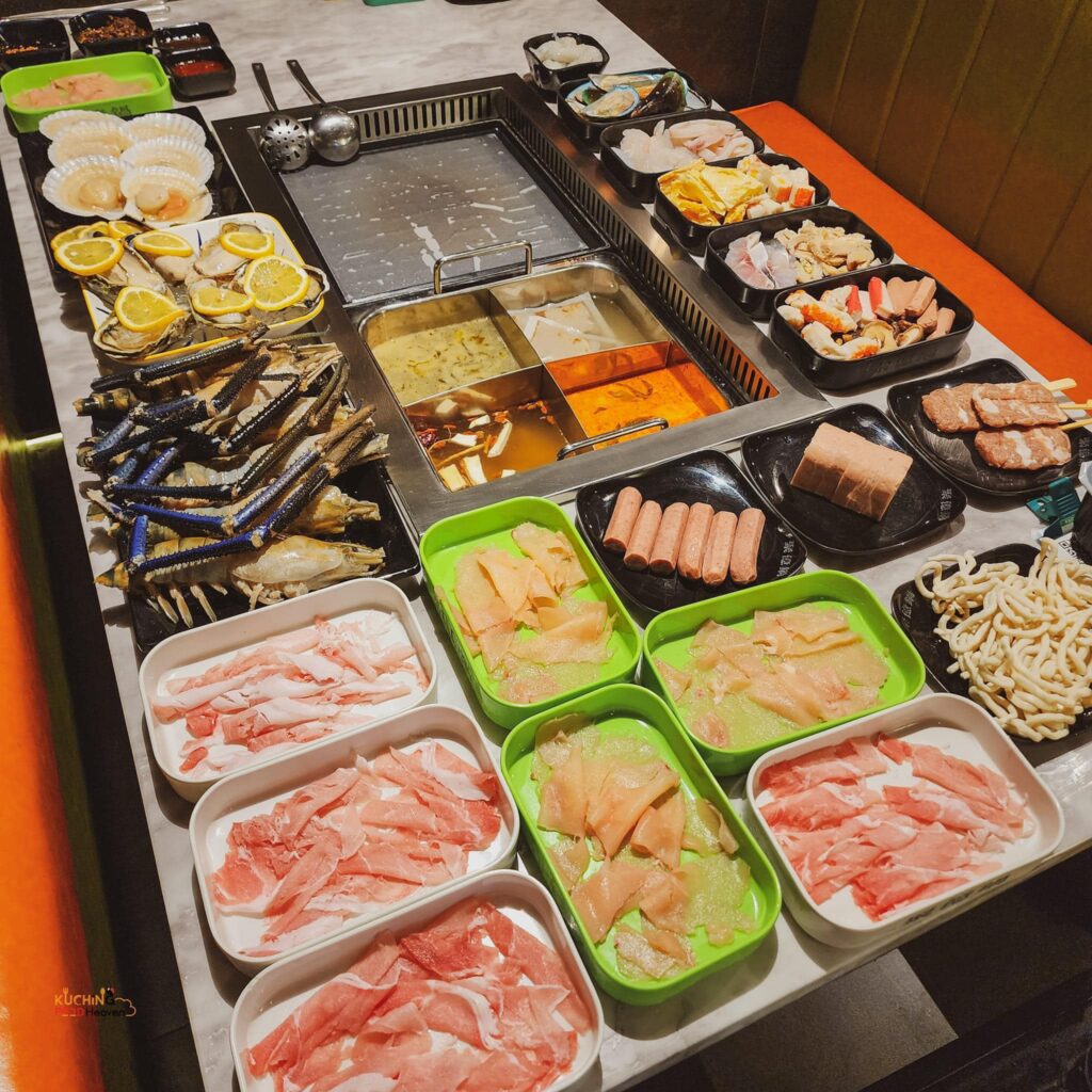 [NON-HALAL] 6 Tin Bir Untuk RM12, Minum Dan BBQ Di Husky Billion ...