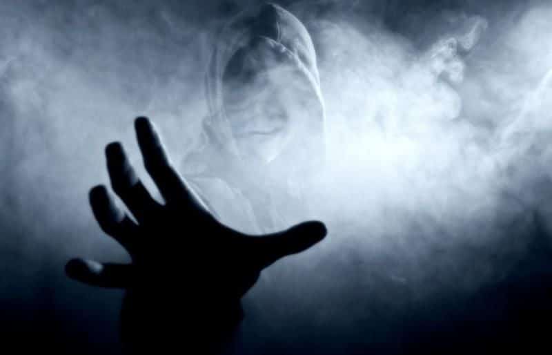 Bikin Meremang, Lelaki Ini Kongsi Kisah Atuk Berjubah Putih 'Penjaga ...