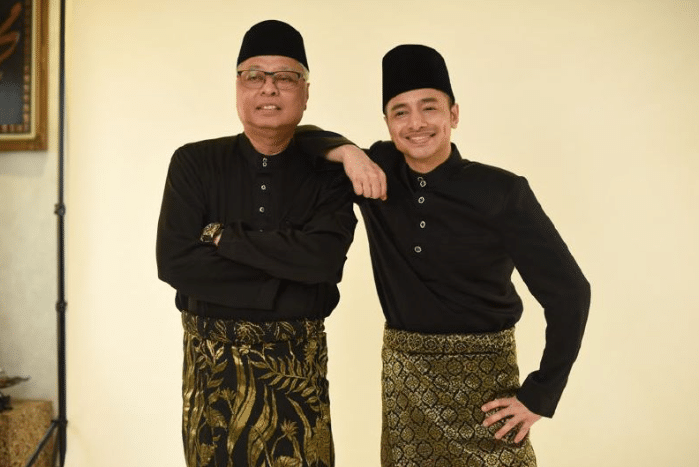 Bapa Dah Tak Jadi PM Lagi, Penyanyi Dafi Dakwa Semua 'Kawan' Dan ...