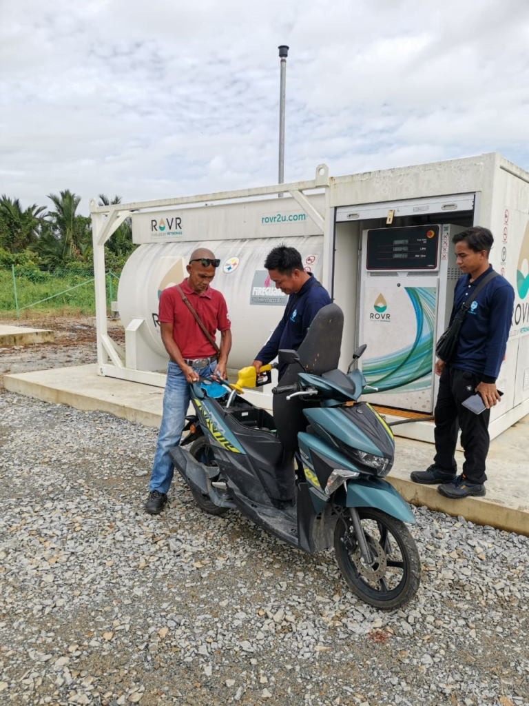 Petronas ROVR, Stesen Minyak Mini Dan 'Hidden' Di Sebuyau