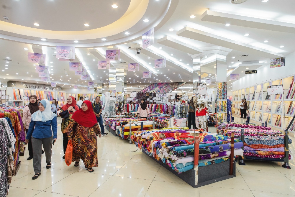 Peruncit Tekstil Terbesar Di Malaysia, Jakel Bakal Buka Dua Cawangan ...