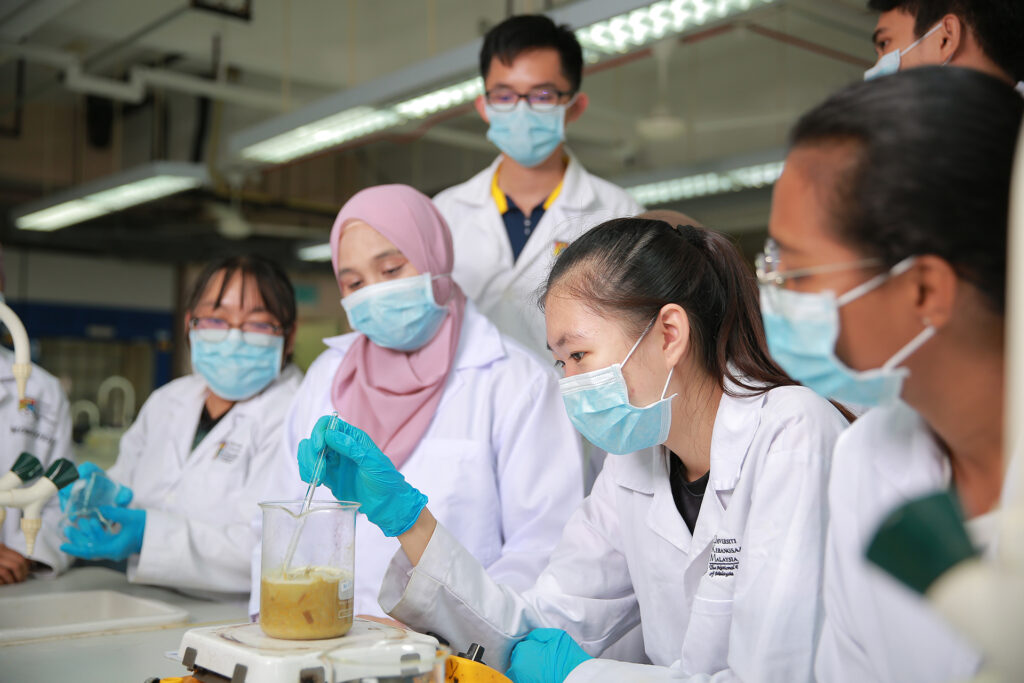 Makin Parah Bidang Sains Disisihkan, Ramai Pelajar Pilih Aliran Sastera ...