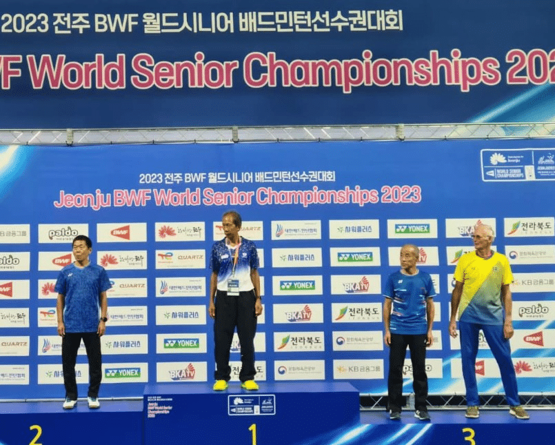 Dari Limbang Ke Podium Dunia, Zaini Garip Cipta Nama Jaguh Badminton ...