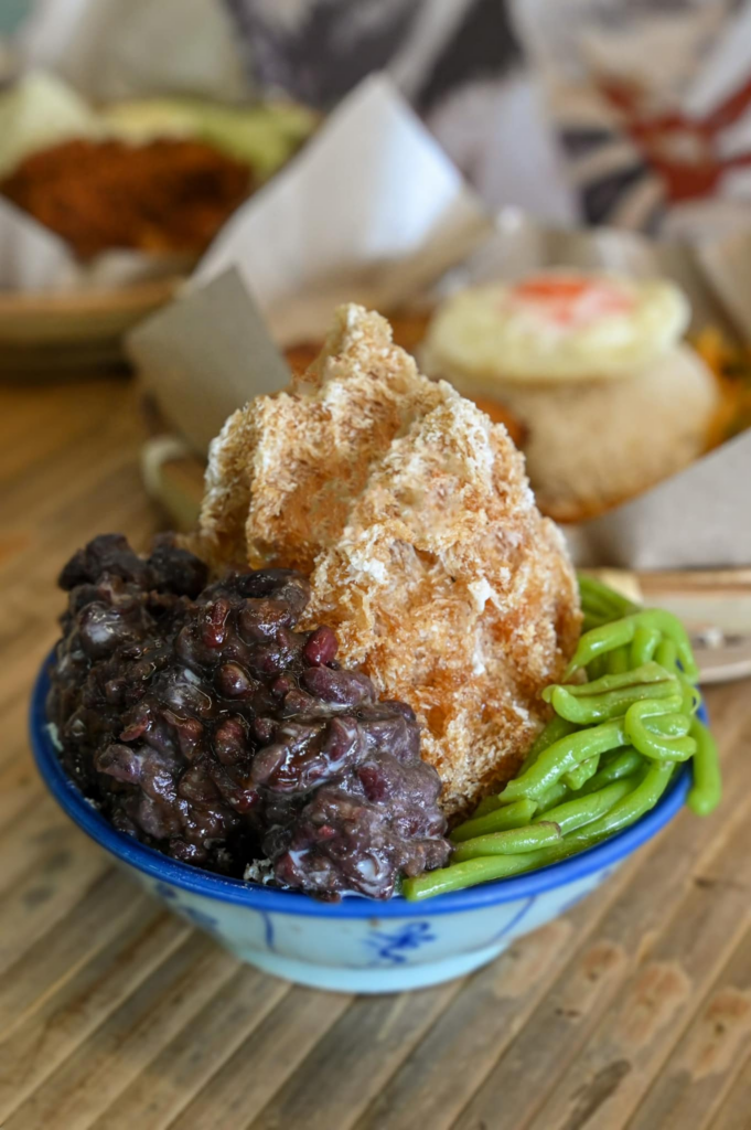 Port Makan Menarik Di Kuching, Nasi Lemak Bamboo Saji Menu Lazat Untuk Anda