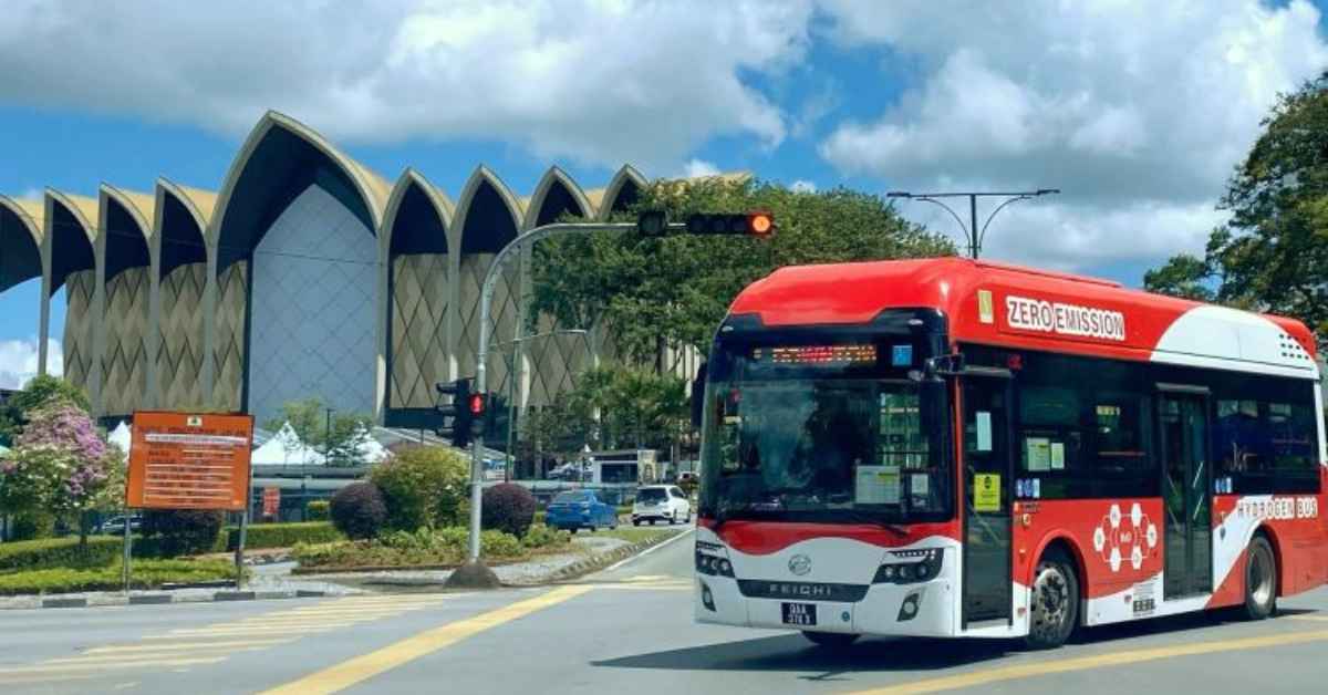 Kos Operasi Meningkat, Kerajaan Sarawak Kaji Semula Subsidi Tiket Bas RM1