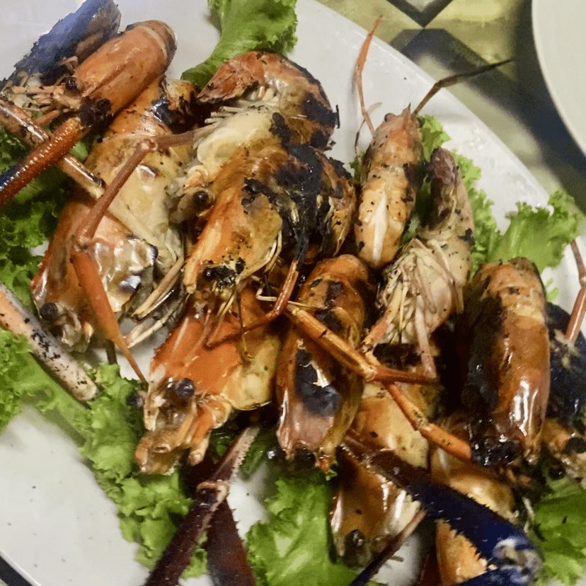 Paruq A&R, Saji Aneka Menu Udang Galah Saiz Gergasi Di Bintulu