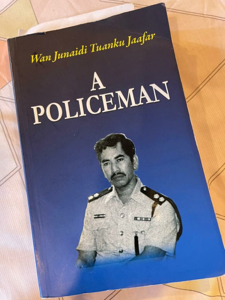 Kenali Tun Dr Wan Junaidi Tuanku Jaafar, TYT Sarawak Ke-8