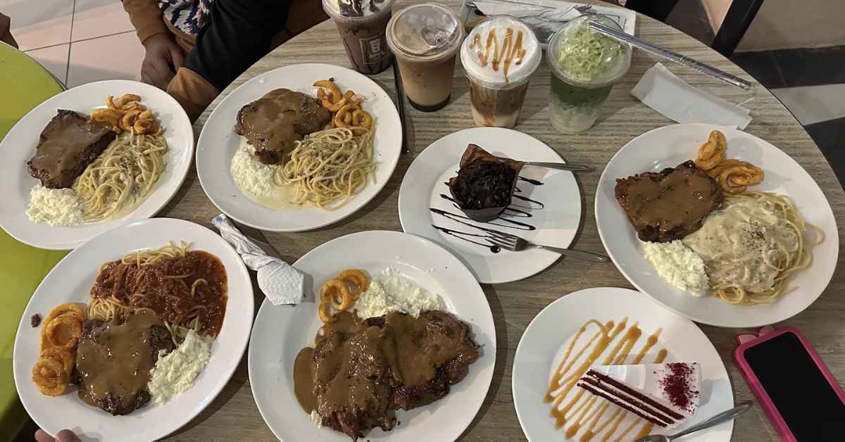 The Boy Cakehouse, Kedai Hidden Western Di Kubah Ria Buat Warga Kuching