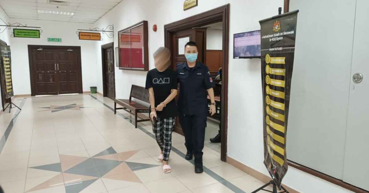 Wanita Indonesia Dipenjara 11 Bulan, Buang Bayi Dalam Tong Sampah Di ...