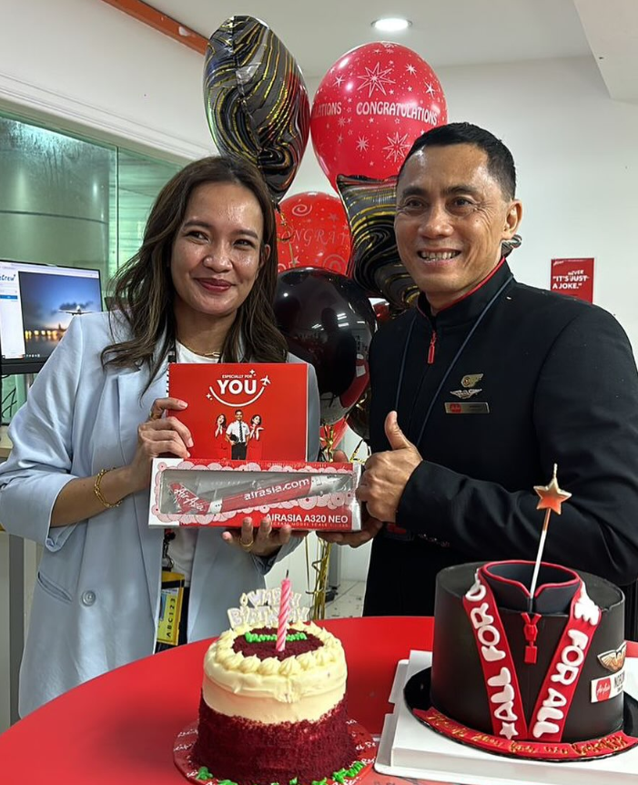 Kenali Nordin Razali, Pramugara Bersara Asal Kuching Ini Masih Tampil ...