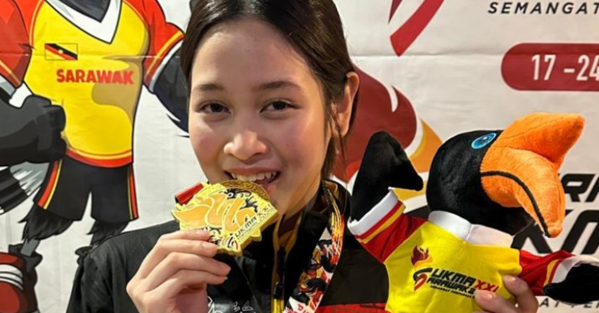 Harumkan Nama Sarawak, Nur Hazirah Raih Pingat Emas Boling Tenpin SUKMA