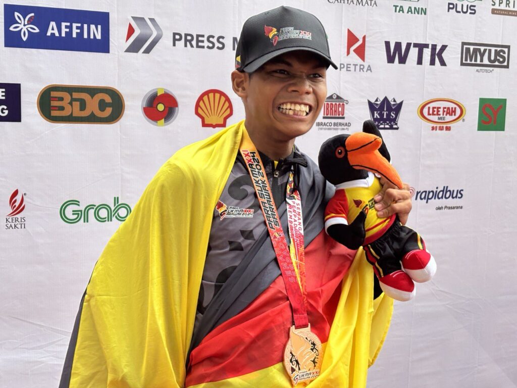 Andy Lau Sie Hui Pecah Rekod Para SUKMA 2024, Peroleh Emas Kelima Untuk Sarawak