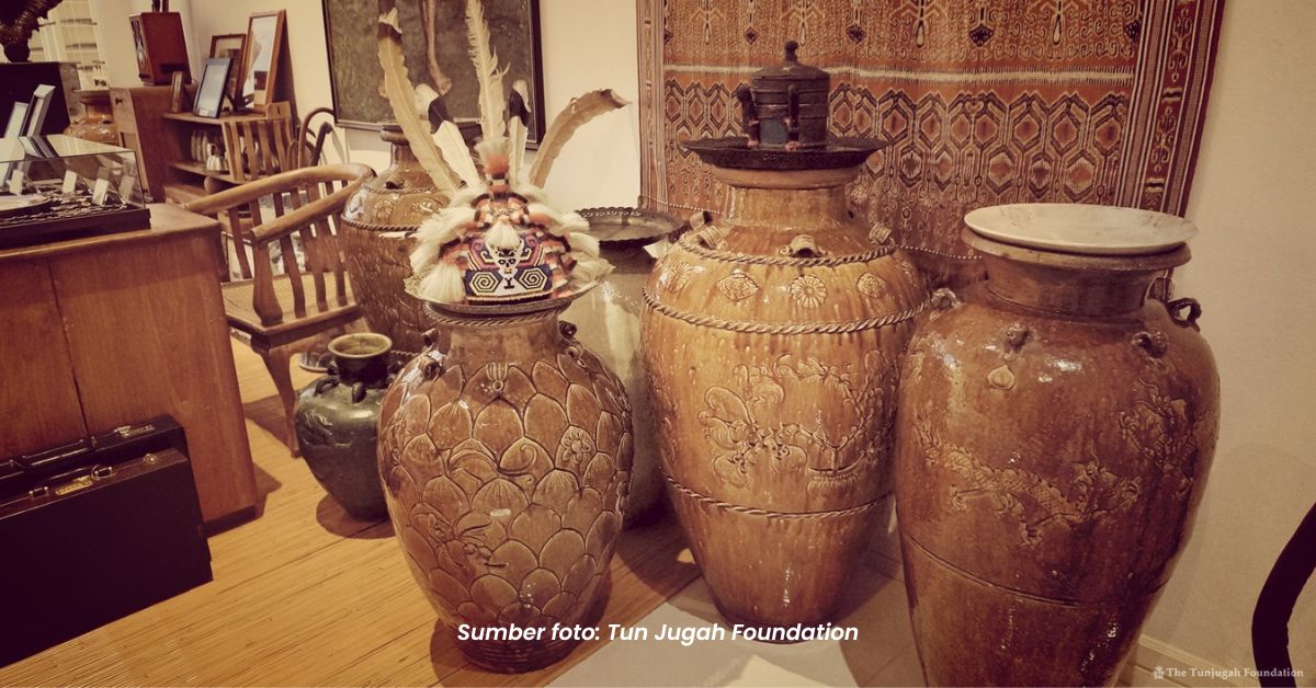 Bukan Sekadar Tempayan, Ketahui Fungsi Tajau Dalam Masyarakat Iban