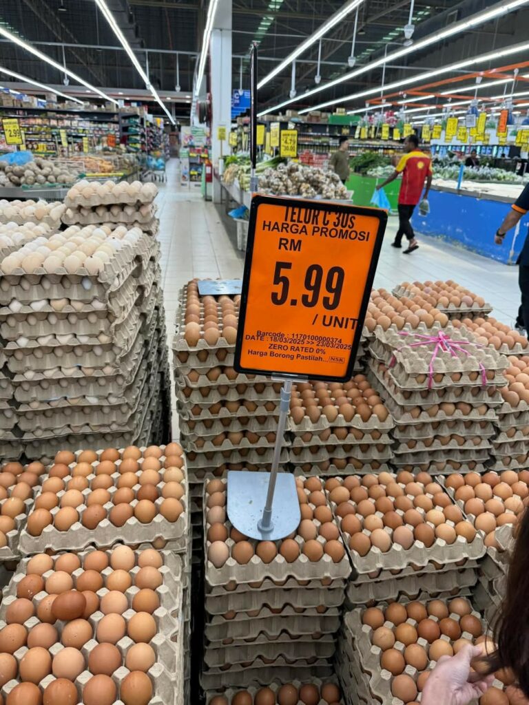 Harga Telur Gred C Di Semenanjung Lebih Murah, Netizen Persoal Kenapa ...