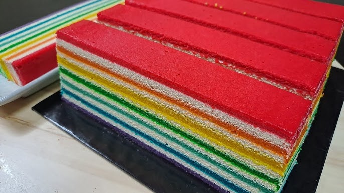Kenali Kek Lapis Pelangi, Kegemaran Kanak-Kanak Di Hari Raya
