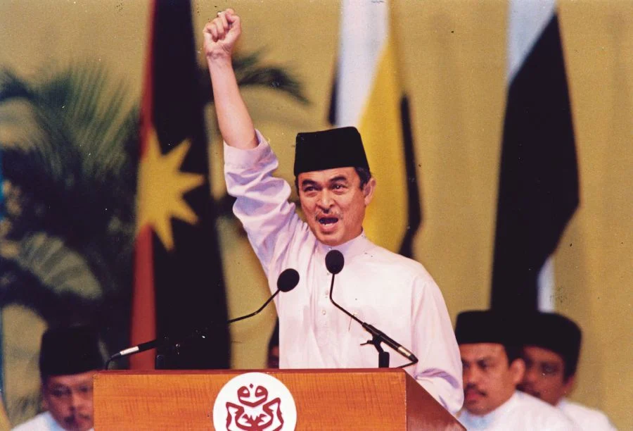 Ini Sumbangan Allayarham Tun Abdullah Ahmad Badawi Kepada Sabah Dan Sarawak