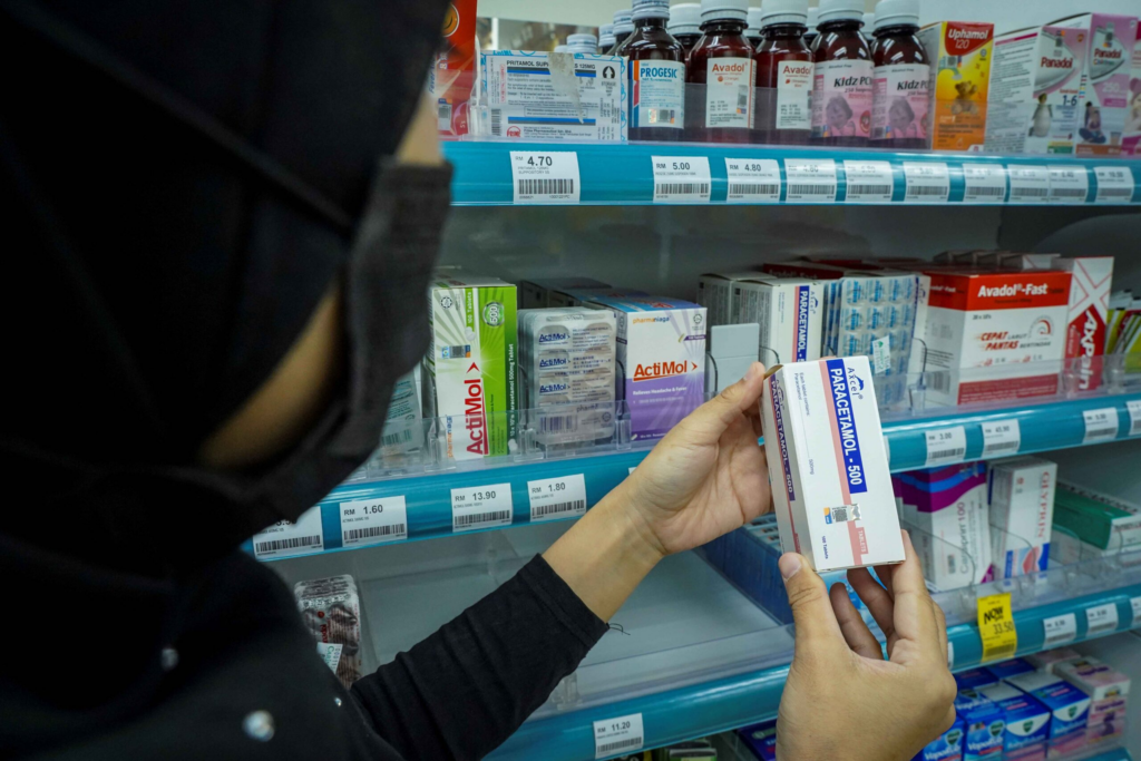 Harga Ubat Kini Wajib Dipamerkan Jelas di Semua Farmasi Swasta Mulai 1 Mei 2025